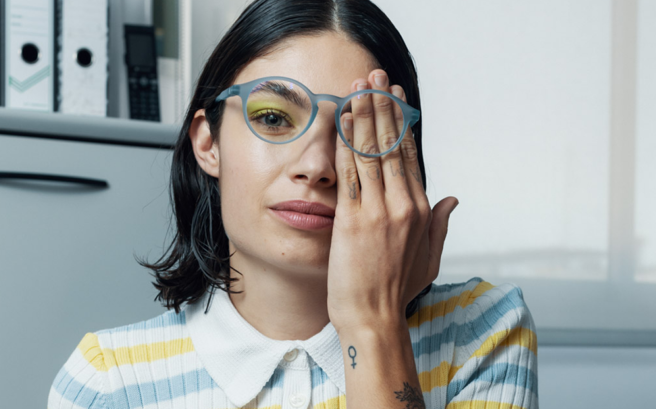 Cómo saber la graduacion de unas gafas: Guía y ejemplos | BARNER